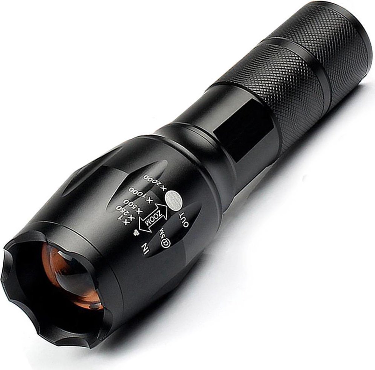 Militaire Led Zaklamp - Oplaadbaar - sterk - 2000 lumen - 700 meter bereik! -... | bol