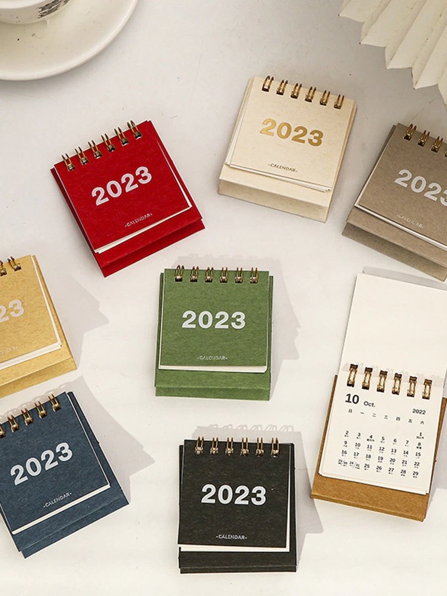 2023 Retro Tafel Kalender - Retro Stijl - Bureaukalender | bol.com