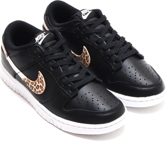 Nike Dunk Low SE - Maat 36 / Sneakers | bol.com