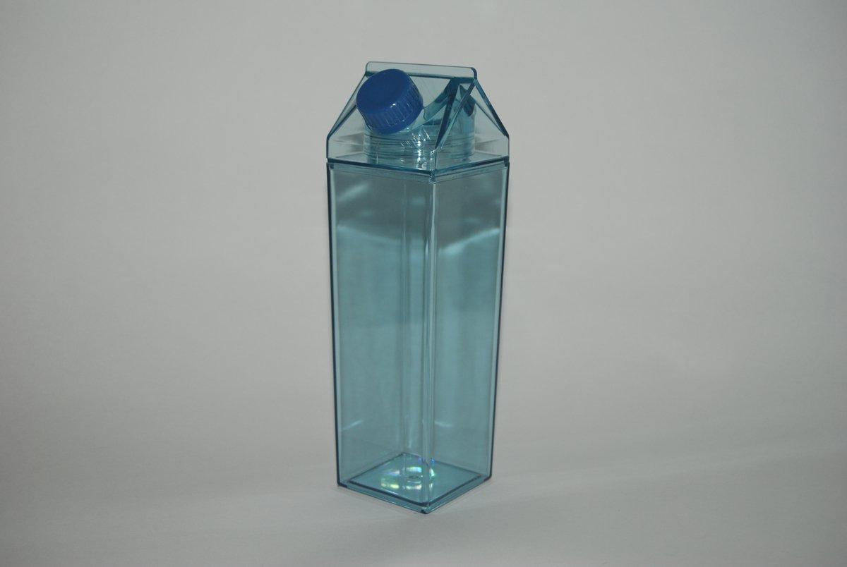 Melkfles - Blauw - Drinkfles - Waterfles - Melkpak - Plastic - Fles ...