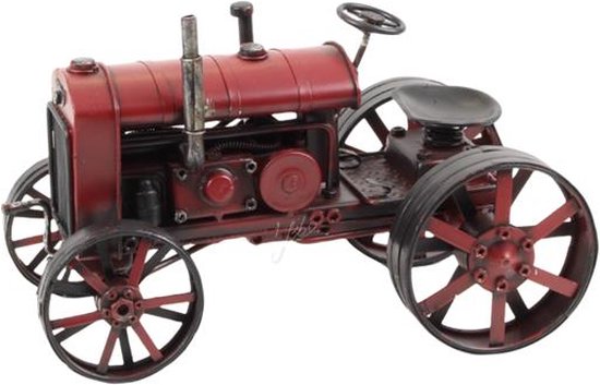 EEN BINNEN MODEL VAN EEN TRACTOR TREKKER Hoogte: 16,5 Breedte: 15,2 ...