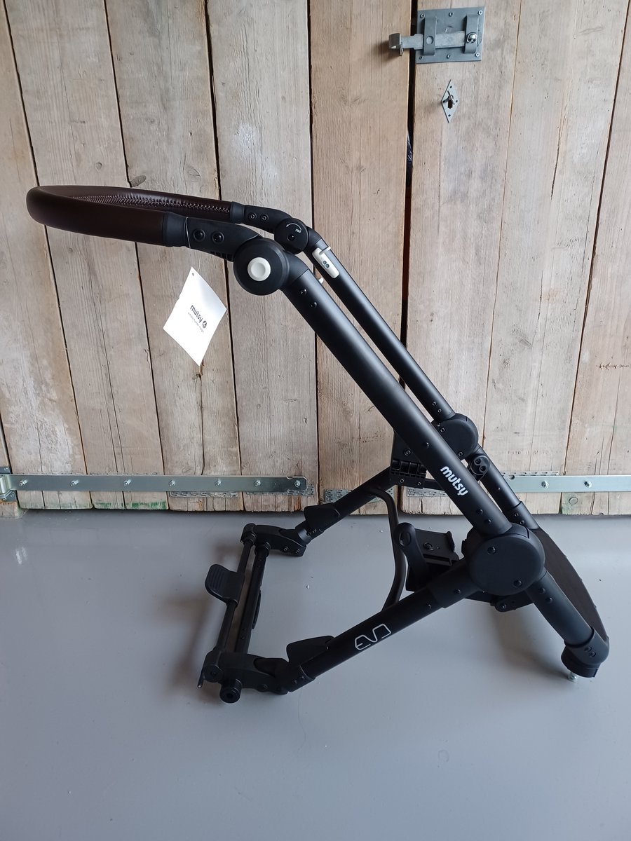 Mutsy Evo Kinderwagen Frame Zwart | bol.com