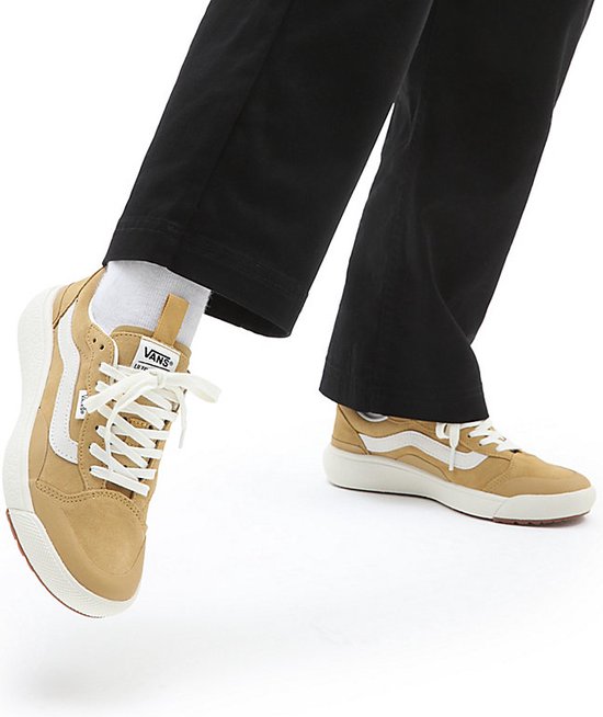 Vans UA UltraRange EXO SE MUSTARD GOLD 38 | bol.com