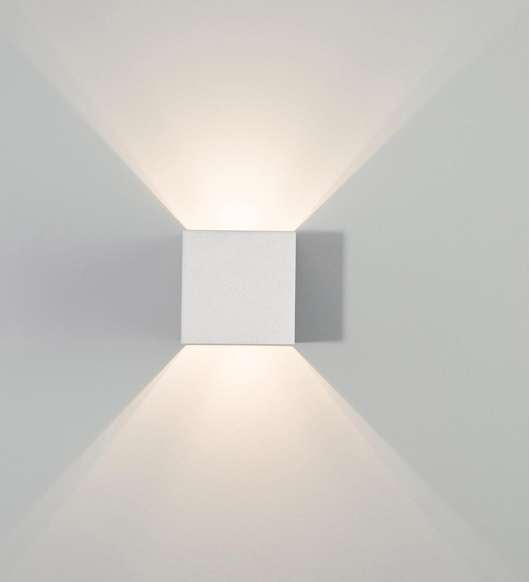 bol.com | DMQ Wandlamp Binnen Macon - G9 - Binnenverlichting Muurlamp - Wit