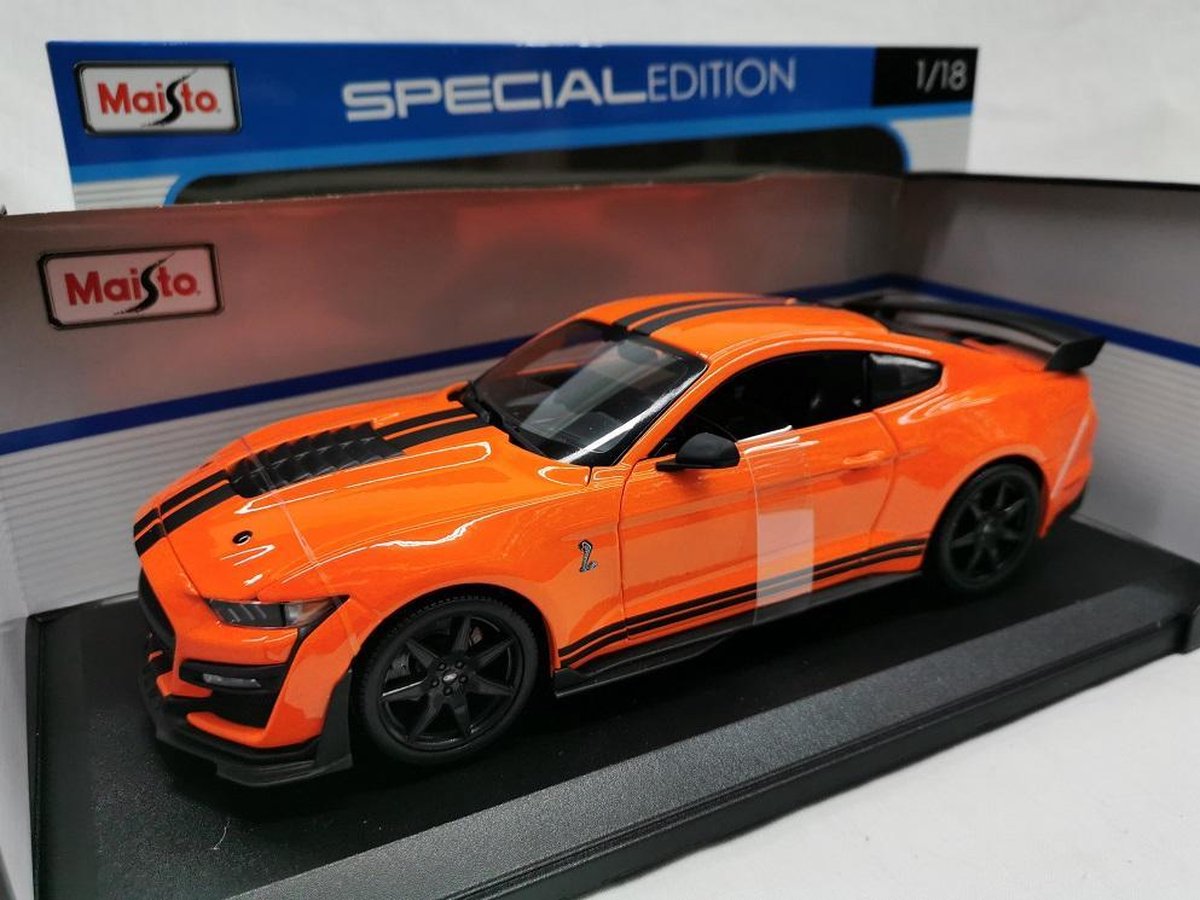 Maisto Ford Mustang Shelby GT500 2020 Oranje 1:18 | bol.com