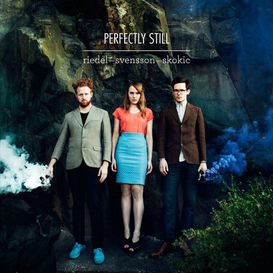 Perfectly Still, Skokik | Muziek | bol