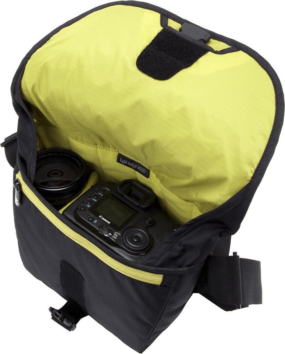 Crumpler Light Delight 4000 Schoudertas Zwart | bol.com