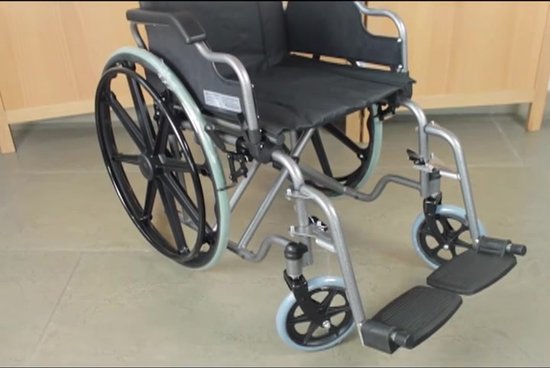 Mobiclinic Giralda - Rolstoel - Inklapbaar - Comfortabel Orthopedisch ...