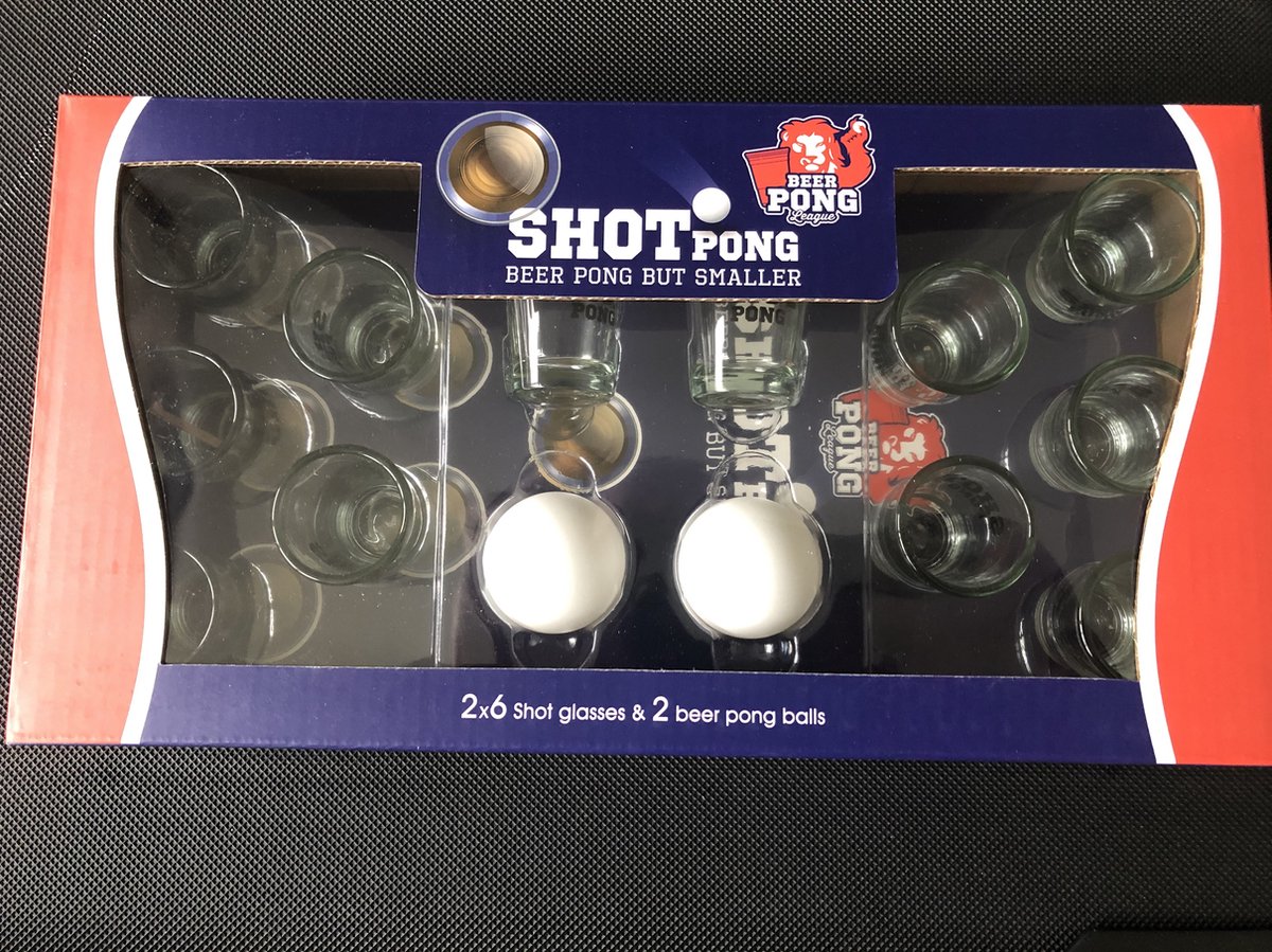 Shot pong met 12 shotglazen - drankspel - variant op bier pong | Games ...