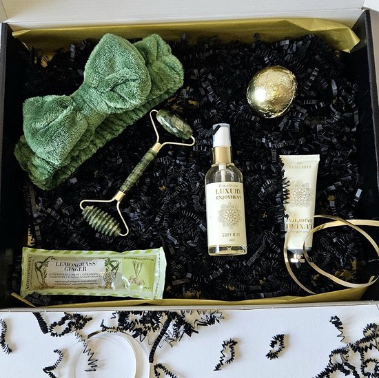 Kadoosjes - Cadeaubox - Luxe beautymoment - geschenkset - vrouwen | bol