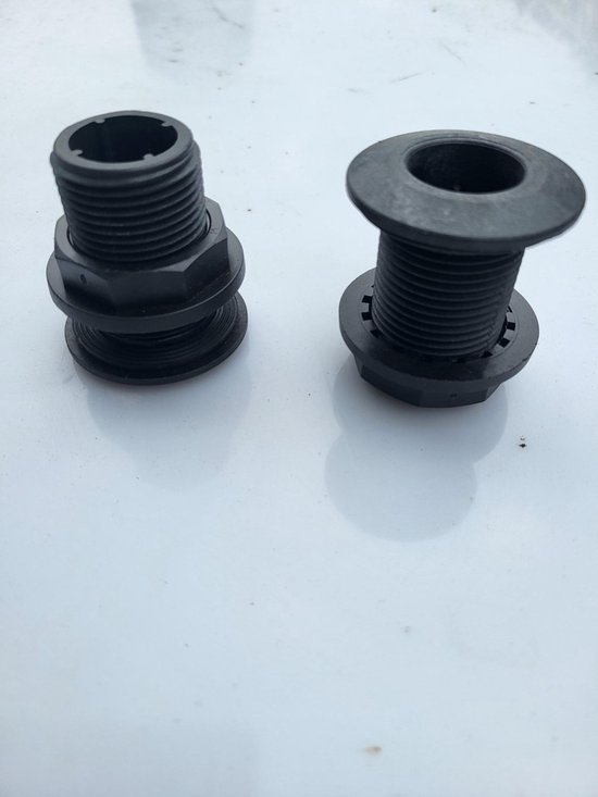 tankdoorvoer hottub 2 stuks voor 32 slang doorvoer hottub | bol