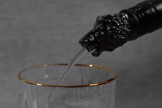 Leeuw schenktuit - Zwart - Wijn - Cadeau - Mancave - Drank - Schenktuit ...