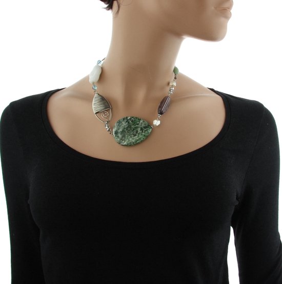 Ketting met natuursteen groen | bol