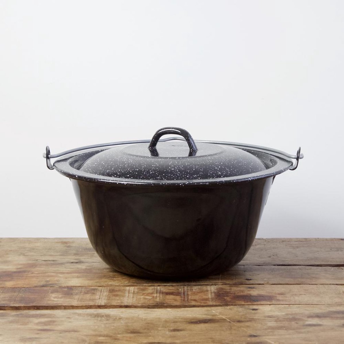 bol.com | Hongaarse driepoot - complete set - met 10L bogrács pan ...
