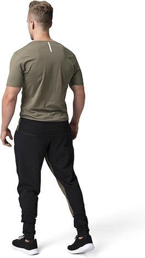 Body & Fit Sportswear Wes Sweat Pant-Black / Olive-L | bol.com