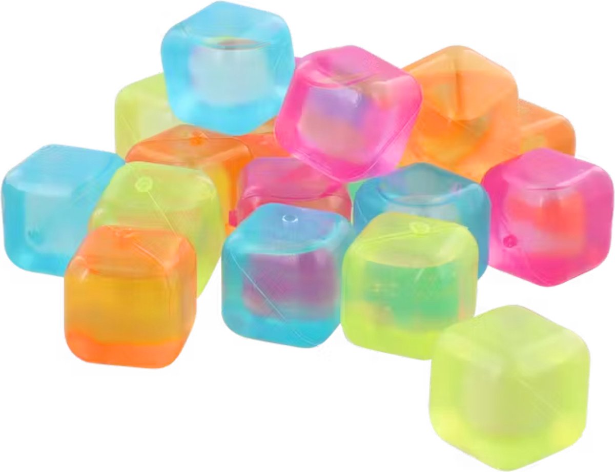 Duurzame, milieuvriendelijke, gekleurde ijsblokjes van stevig kunststof ...
