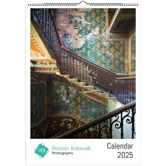 Verlaten Gebouwen - 2025 Kalender - Roman Robroek - A4 - 13 Pagina's | bol