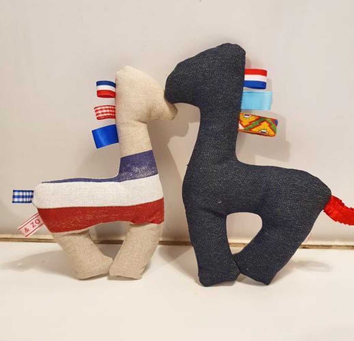 Toetie & Zo Handgemaakte Knuffel - Giraf - Giraffe - Jeans - Blauw ...
