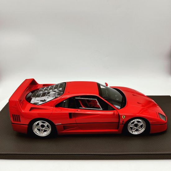 Top Marques Ferrari F40 Rood 1:12 Sliding Window | bol.com