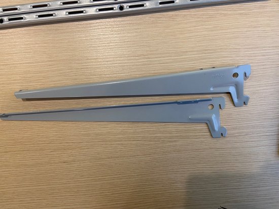 Set van 2 Plankdragers grijs diepte 38 cm inhaakbaar in de wandrails ...