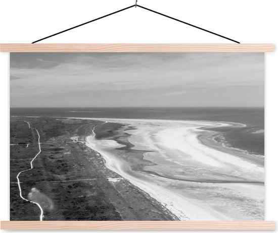 Schoolplaat - Ameland en de Waddenzee van bovenaf - zwart wit - 150x100 ...