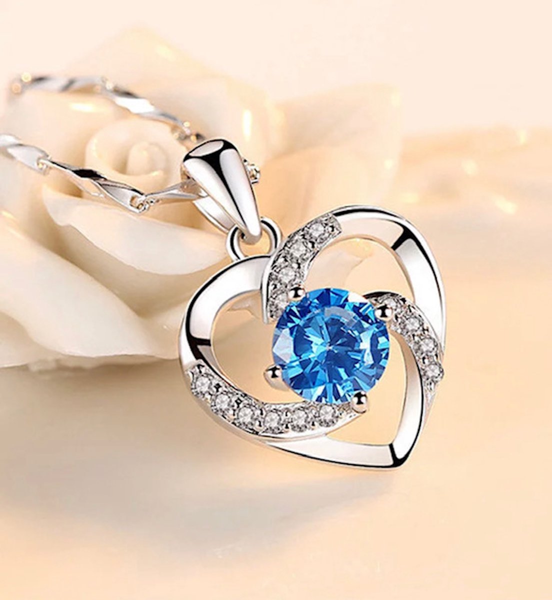 Soraro Ketting Dames | Zirkonia Hart | 45cm | Blauw | Kettingen liefde ...