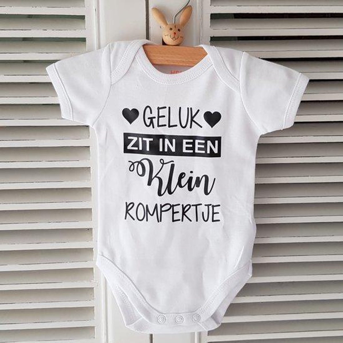 Baby Rompertje Geluk zit in een klein rompertje |korte mouw | wit ...
