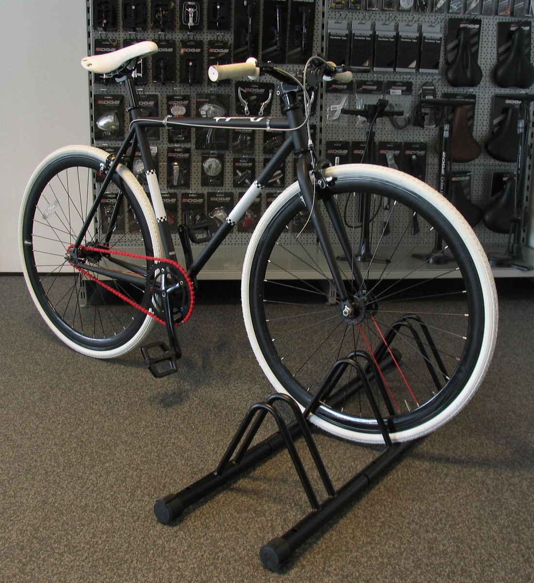 Fietsenrek Edge voor 3 fietsen | bol.com