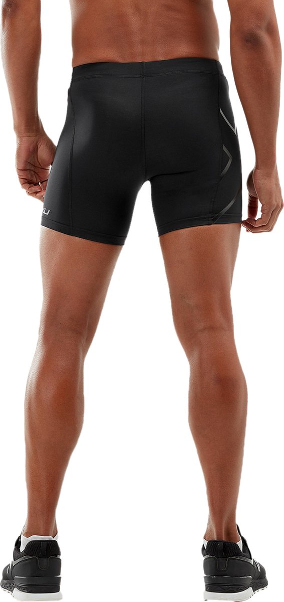 2XU Core Compression ½ Shorts Compressieshorts Compressiesteun voor ...