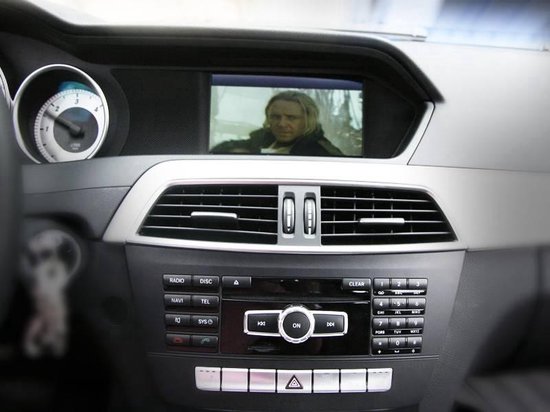 Video in beweging - Command APS NTG 4.5 | bol