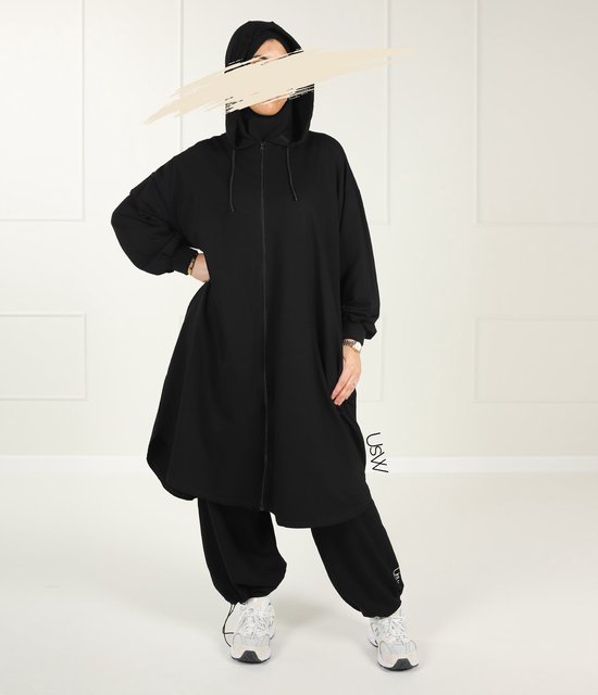 Modest Sportpak/Tracksuit by UsW II | bol