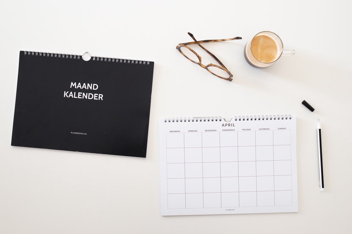 Planbooks - Maandkalender - Familieplanner 2023 - Maandplanner 2023 ...