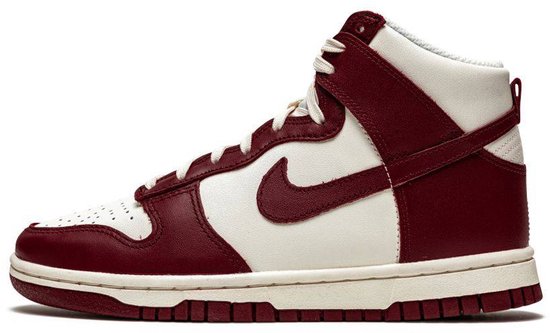 Nike Dunk High Team Red | bol