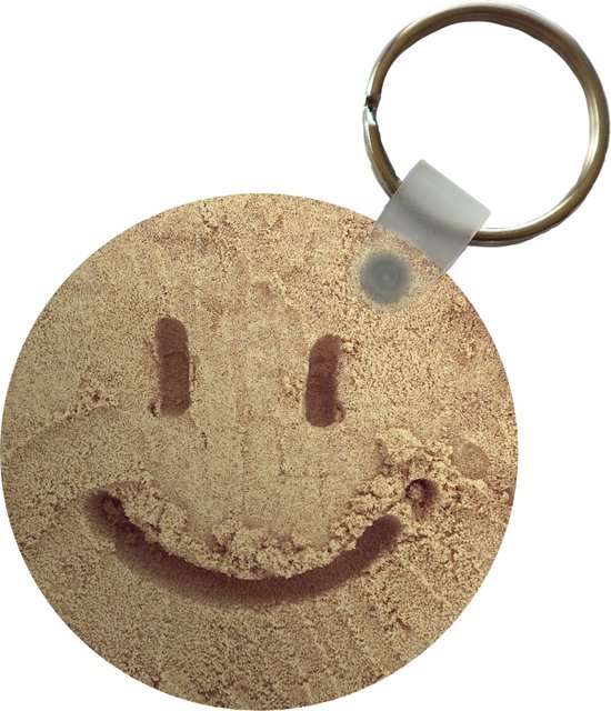 Sleutelhanger - Smiley in het zand - Plastic - Rond - Uitdeelcadeautjes ...