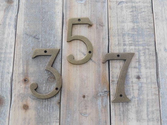 Huisnummers, elke combinatie van 1-9 | bol