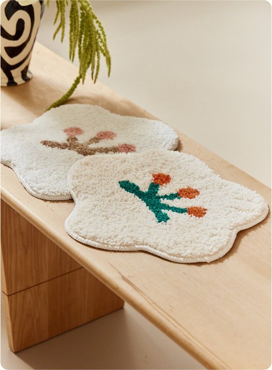 Fidotail Flower Mini Tufting Lug (Ivory) | bol