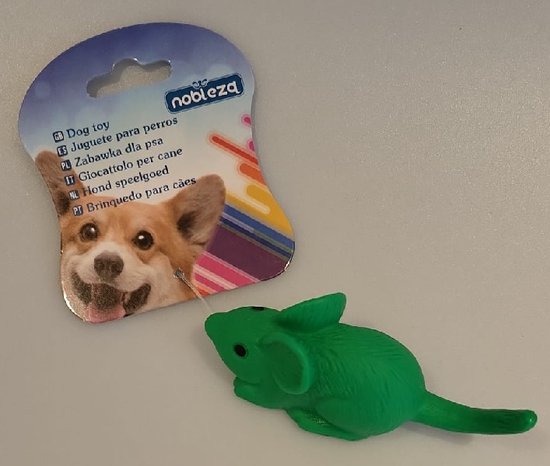 Gemakkelijk om erbij te hebben deze groene muis. Leuk speelgoed voor je ...