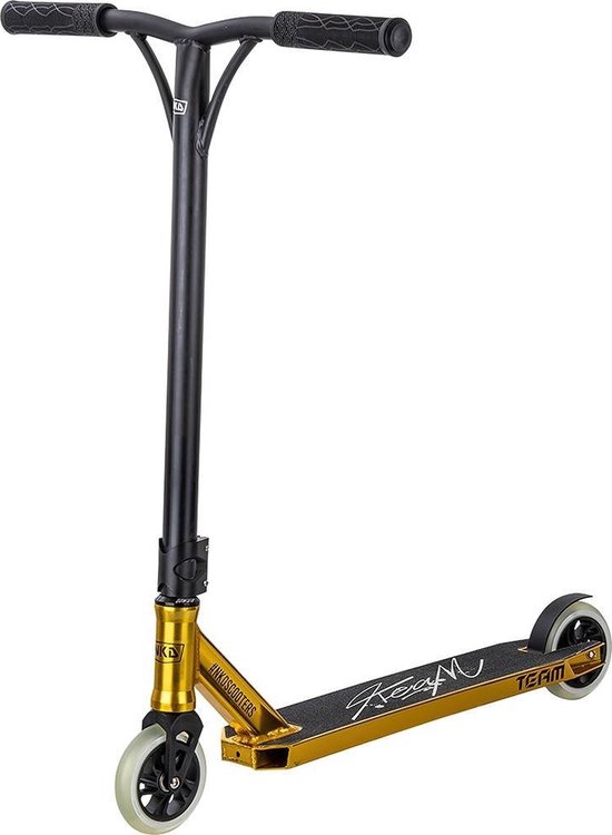 NKD Team stuntstep Goud / Zwart | bol