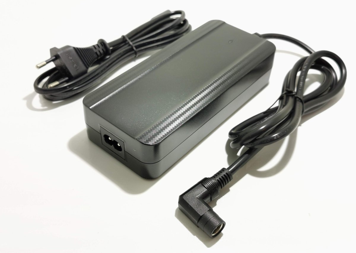 Acculader 42V 2A RCA Tulp connector o.a. Vogue | bol.com