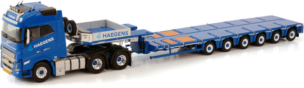 Volvo FH5 Globetrotter 6x4 + Low Loader 'Haegens Kraanverhuur' - 1:50 ...