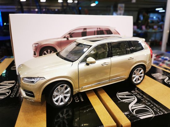 Volvo XC90 2016 Brons Metallic 1-18 Paudi Models | bol