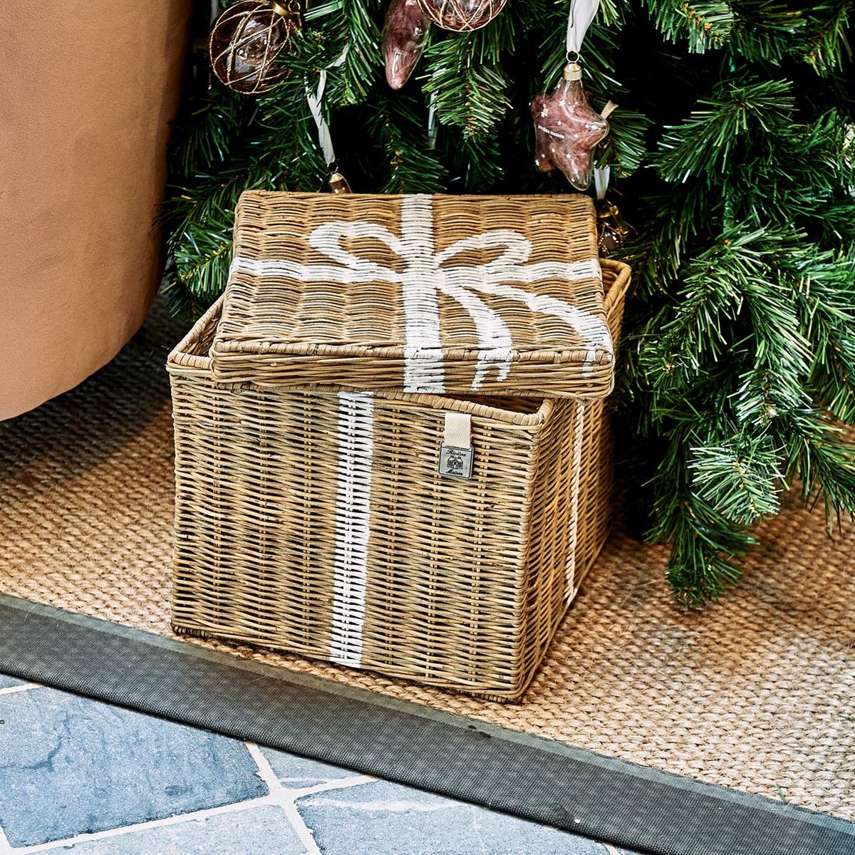 Riviera Maison Rieten Manden Set Kerst - Rustic Rattan Pretty Present ...