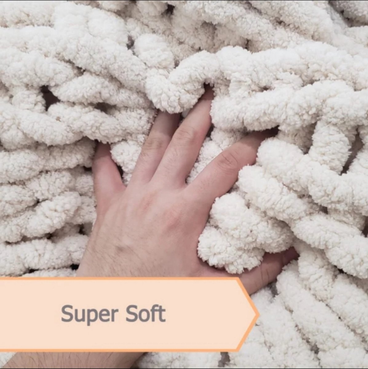 Chunky Wol Wit - 100% Polyester Chenille - Blanket Chunky Yarn - 250 g - Breigaren -... | bol