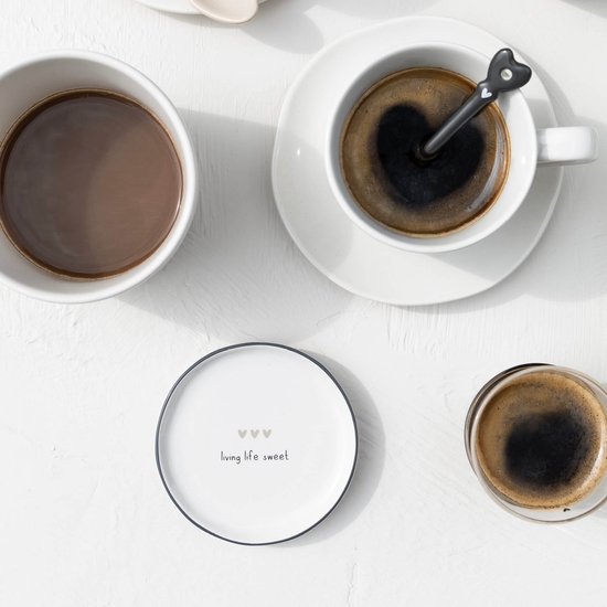 Bastion Collections - theetip - Living life sweet | bol