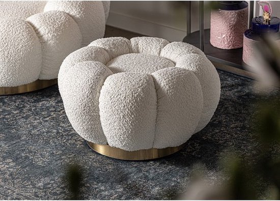 Teddy Boucle Poef – Beige Wit – Goudkleurige bies – Ø 65 cm x H35 | bol