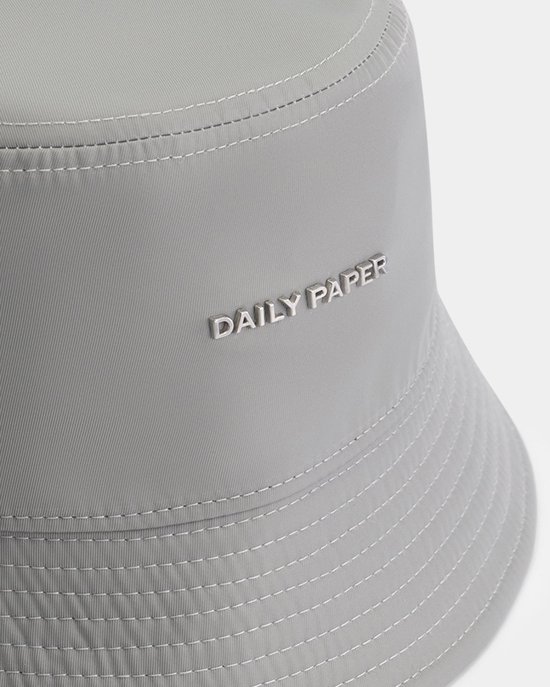 Daily Paper Hats | bol
