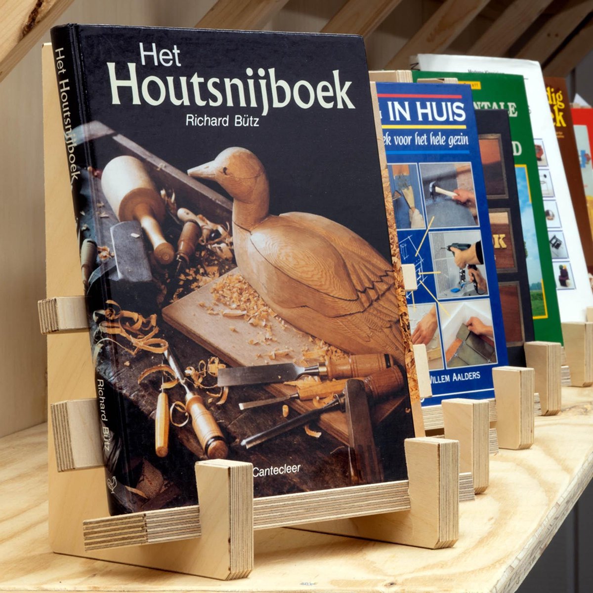 Boekstaander | Boekenstandaard van FSC berkenhout | Bouwpakket | bol.com