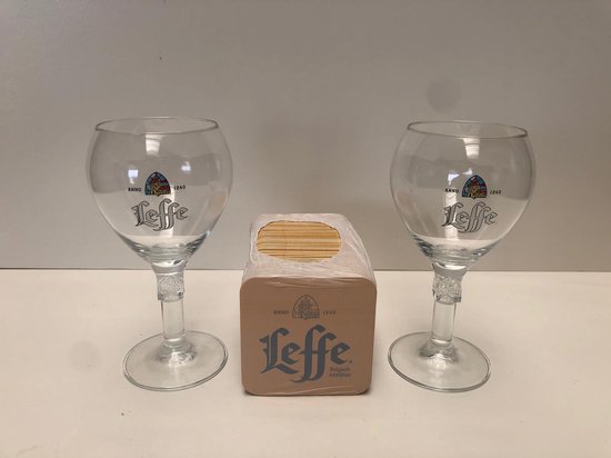 2x leffe 33cl bierglas + 1 rol leffe bierviltjes viltjes bierglas ...