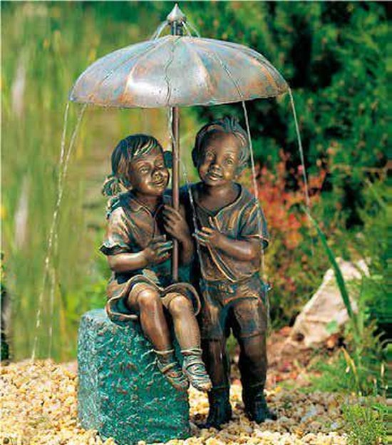 Decoratief Beeld - Bronzen Beeld: Paraplukoppeltje. Fontein - Kunststof ...