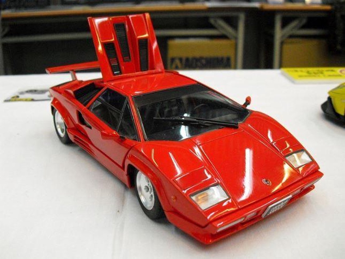 Aoshima Lamborghini Countach 5000 Quattrovalvole | bol.com